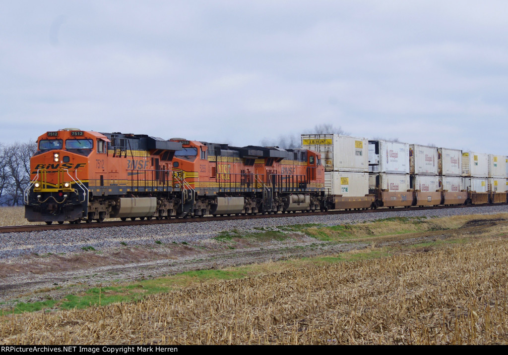 BNSF 7512 West
